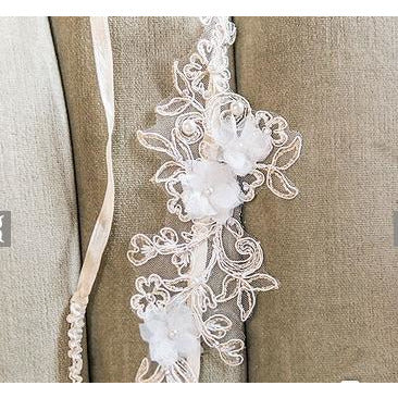 HIGH STYLE APPLIQUÉ SASH/GARTER – Wedding Collectibles